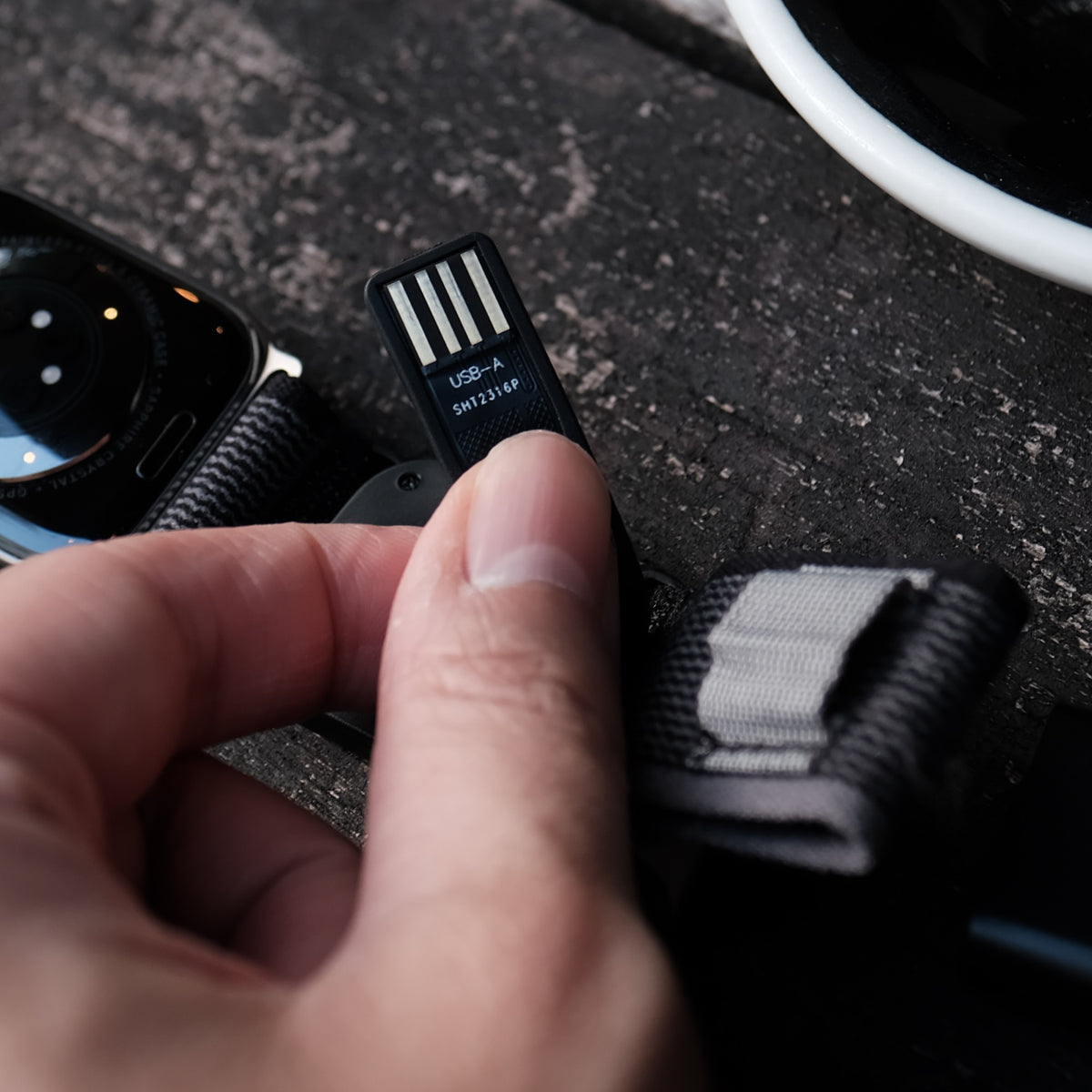 Pin & Buckle - Charge Weave Apple Watch Band with Built-in Wireless Charger