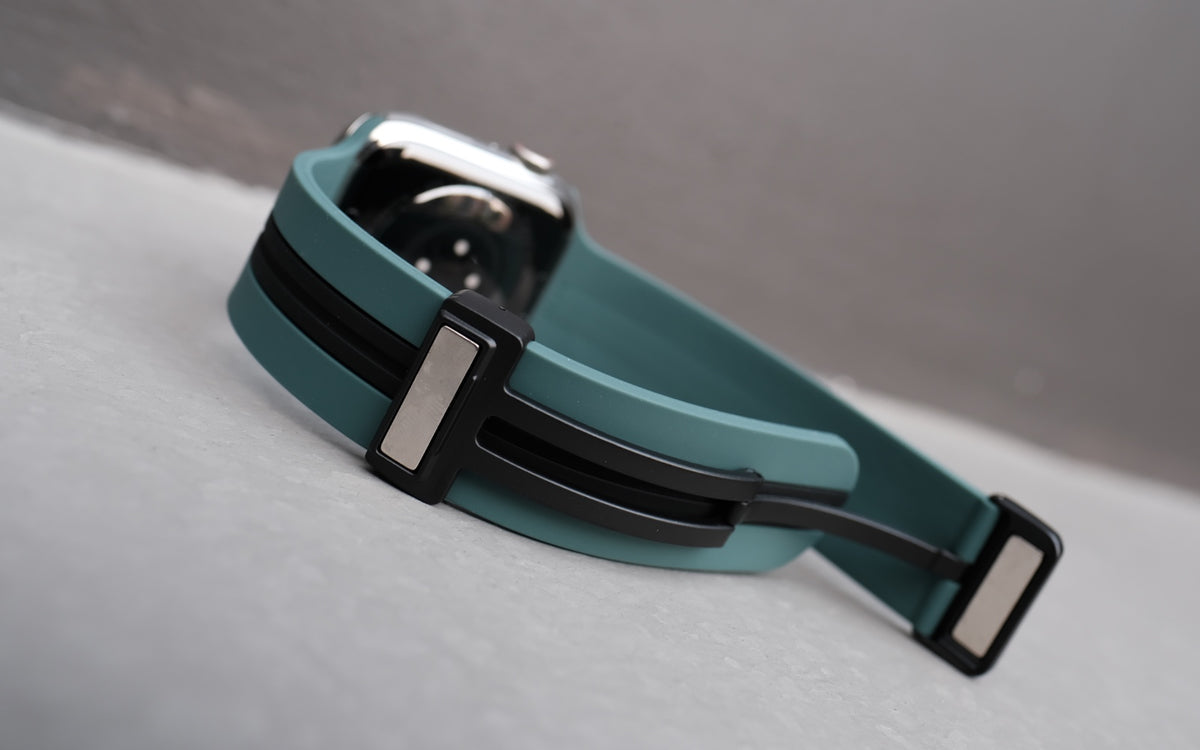 Pin & Buckle - Sport Flex Apple Watch Band