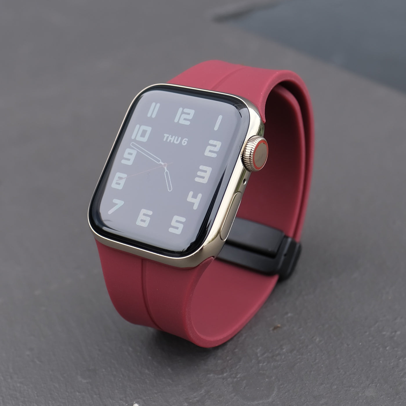 Leather Apple Watch Bands - Pin & Buckle